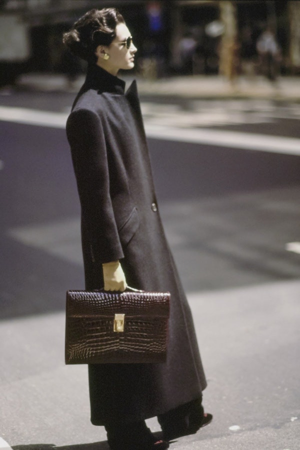 How to dress in the winter style of the 1980s