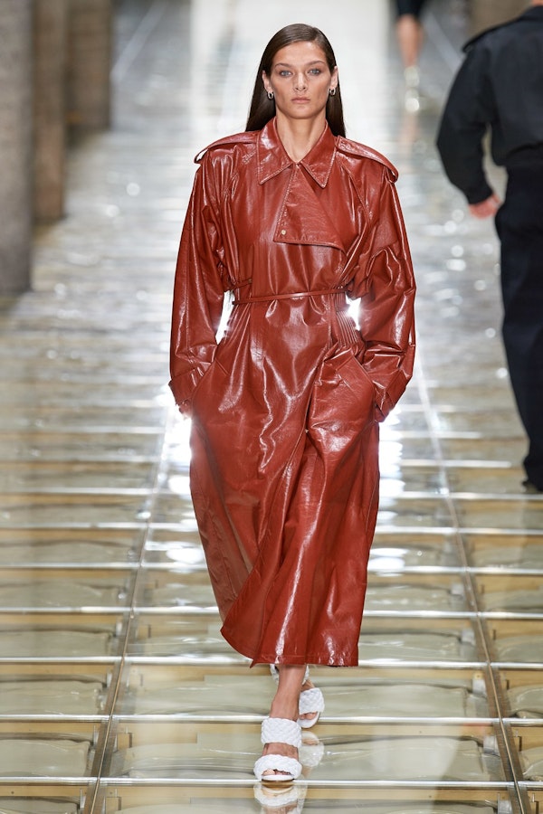 Terracotta - a bright trend of the spring-summer 2020 season