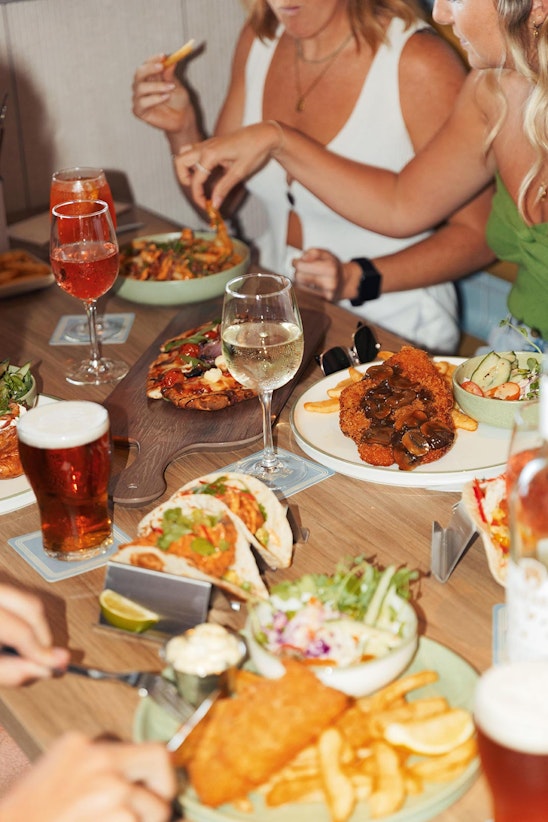 Kirra Beach Restaurants