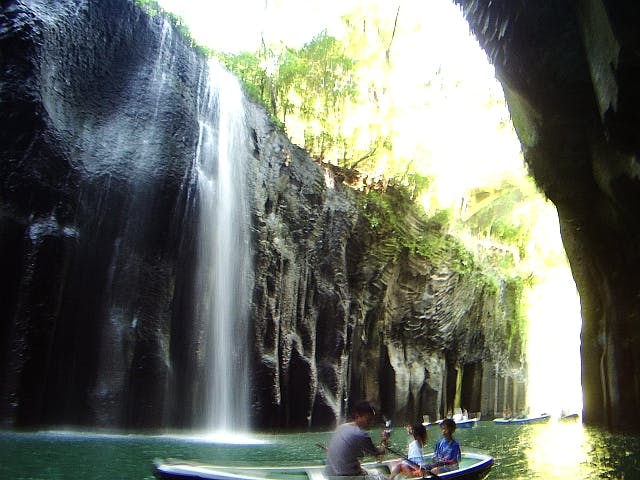 The Most Beautiful Waterfalls and Natural Wonders in Japan - Trip To Japan