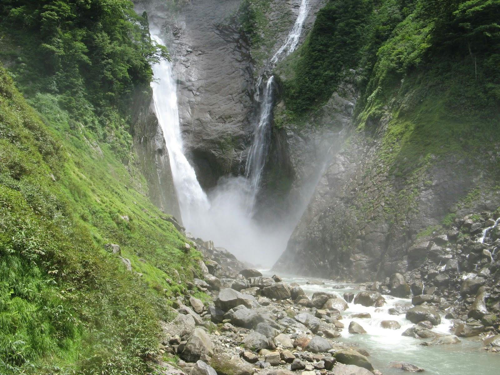 The Most Beautiful Waterfalls and Natural Wonders in Japan - Trip To Japan