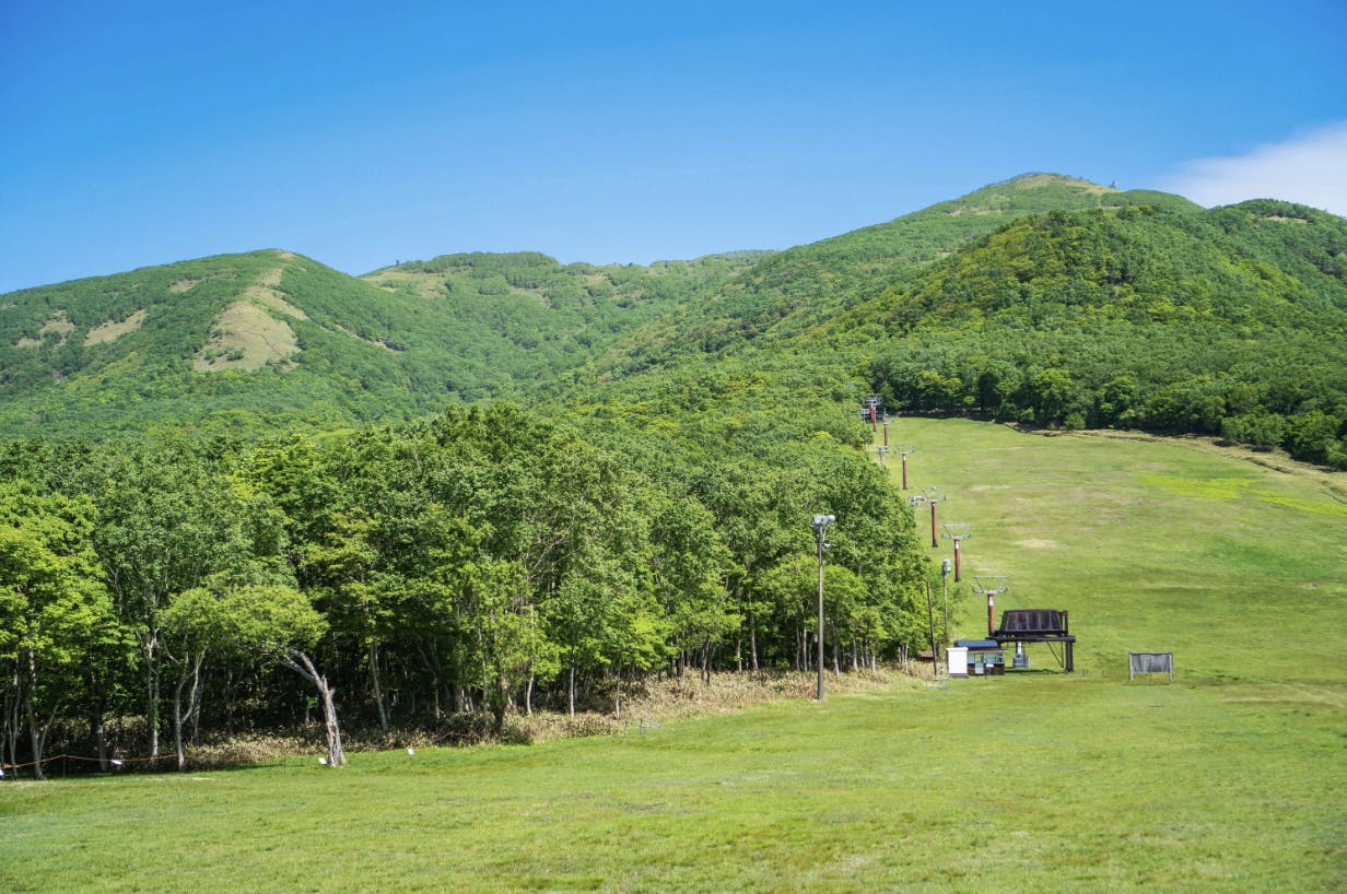 Mount Muroran Panoramic Loop Hiking Tour - Trip To Japan - Trip To Japan