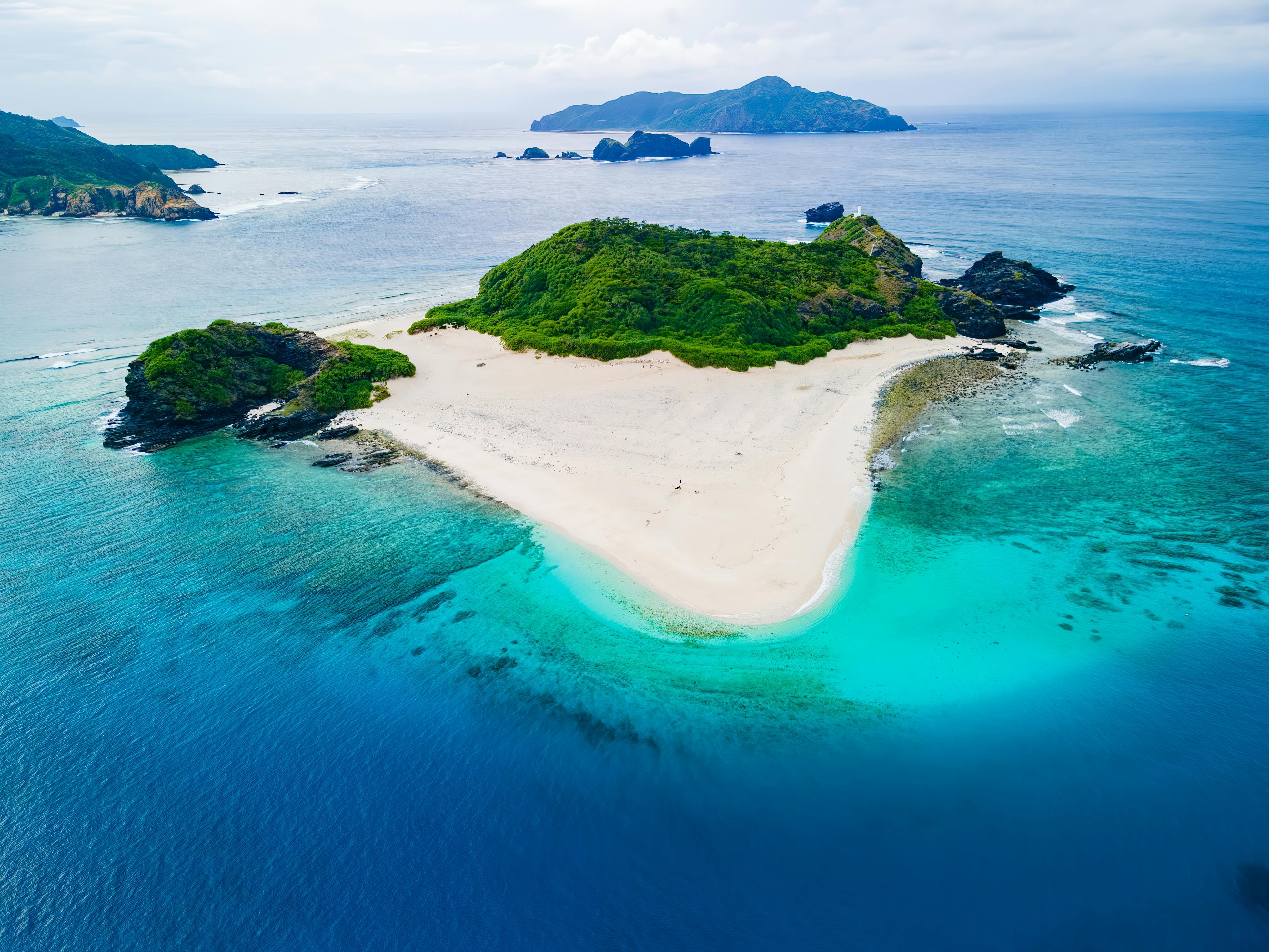 How to Spend a Day Exploring the Kerama Islands from Naha - Trip To Japan