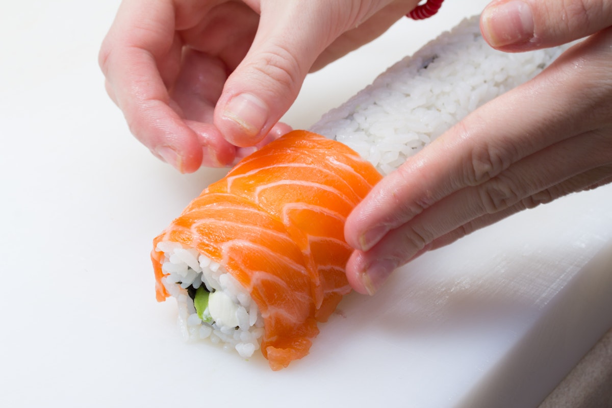 Sushi Making and Sake Tasting Experience in Tokyo - Trip To Japan