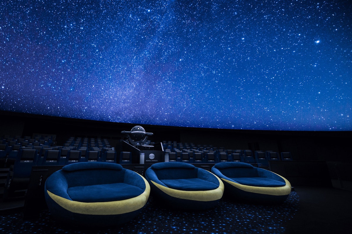 Konica Minolta Planetarium Tenku - Trip To Japan - Trip To Japan