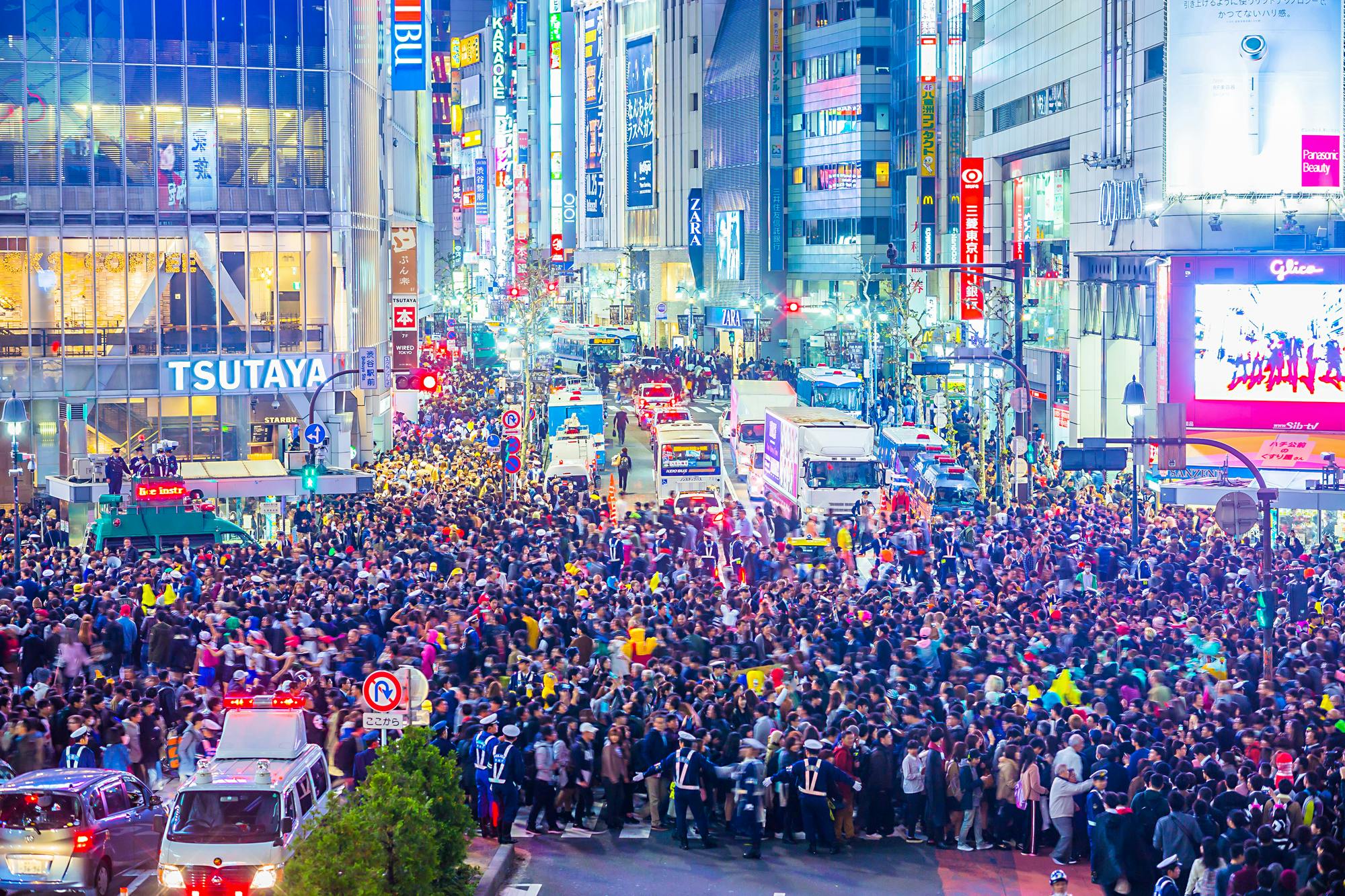 Halloween in Japan 2025: Top Festivals, Parades & Events - Trip To Japan