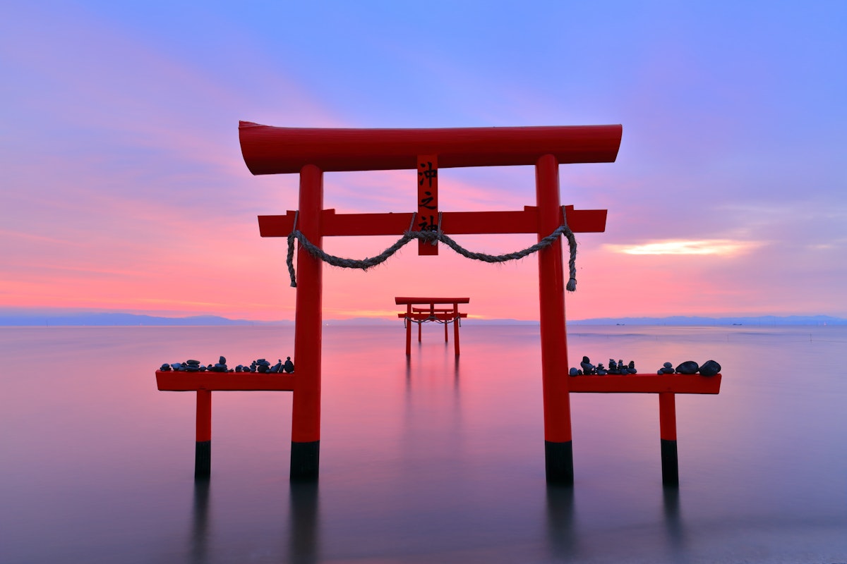 Floating Torii Gate of Ōuo Shrine - Trip To Japan - Trip To Japan