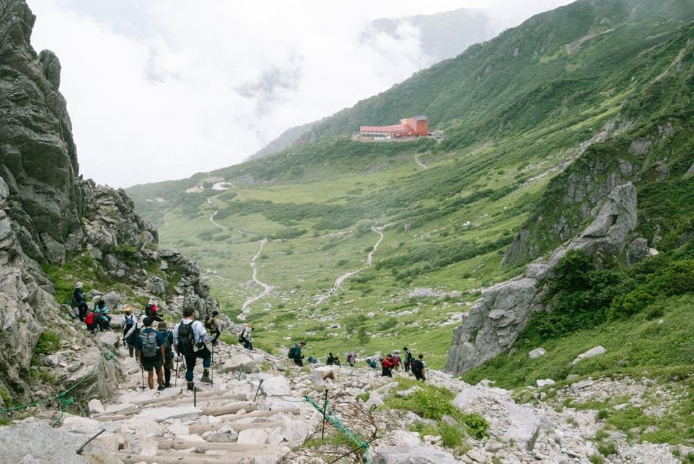 Japan Alps Hiking Guide for 2026: Routes, Huts, and Tips - Trip To Japan