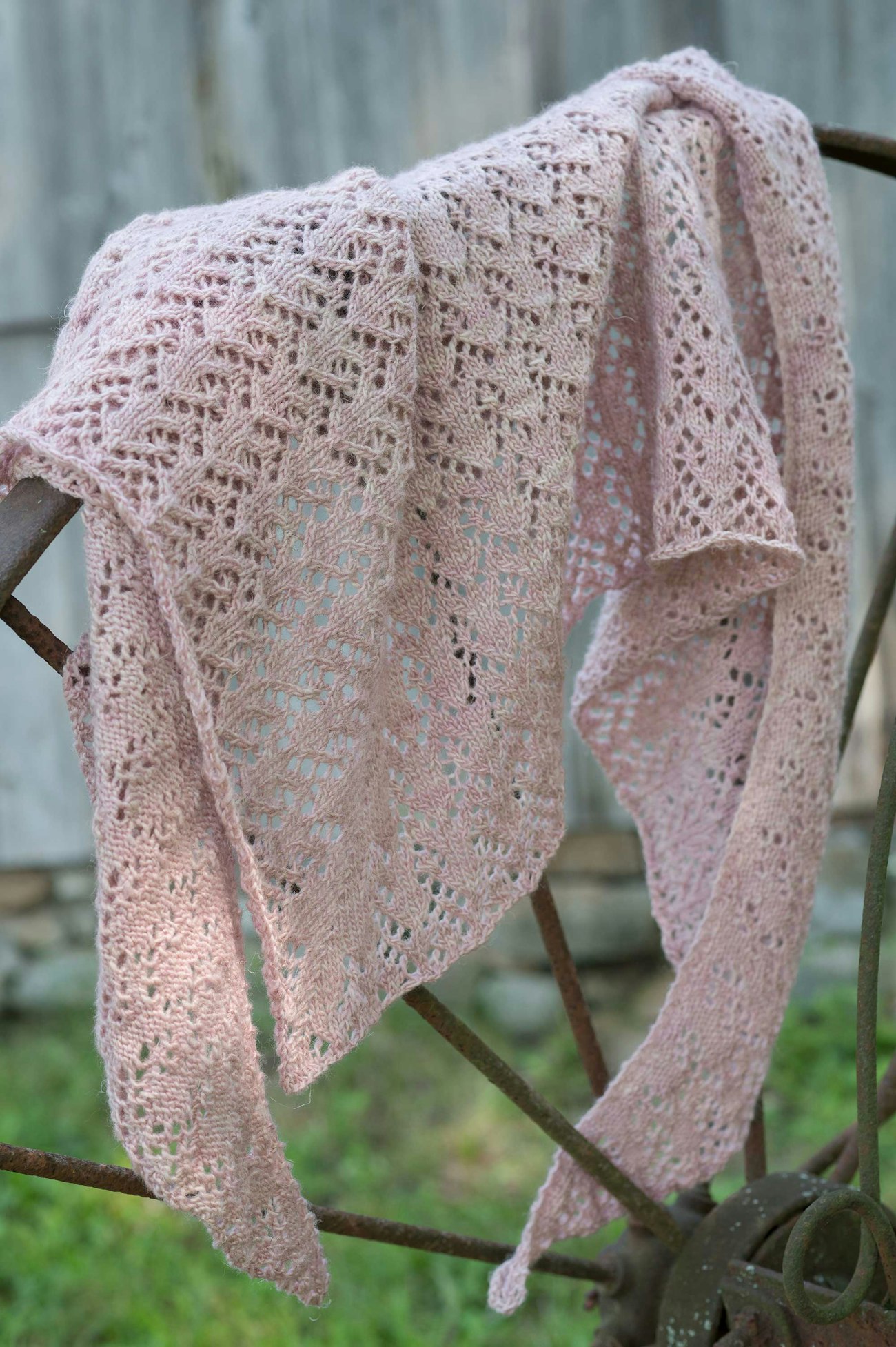 3 Reasons to Wear Wool in Warm Weather | Farm & Fiber Knits