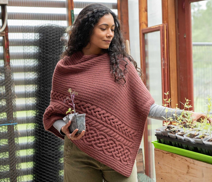 Wicklow Wrap | Farm & Fiber Knits Library