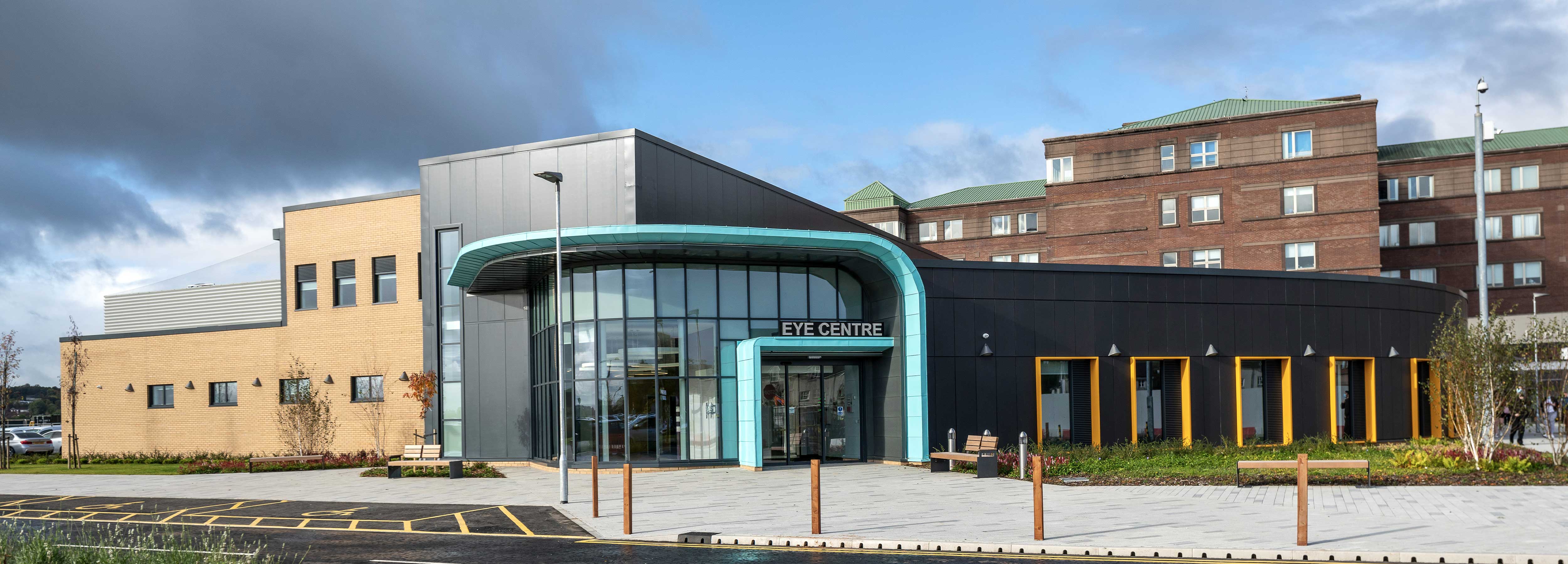 Ophthalmology Unit, Golden Jubilee Hospital, Glasgow