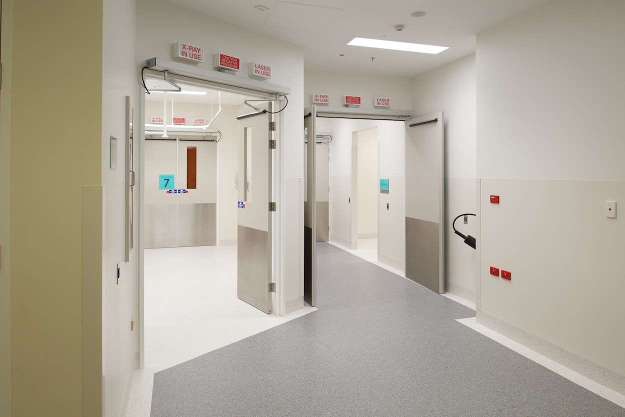 Redcliffe Hospital Operating Theatre and Recovery Ward | Apollo Property