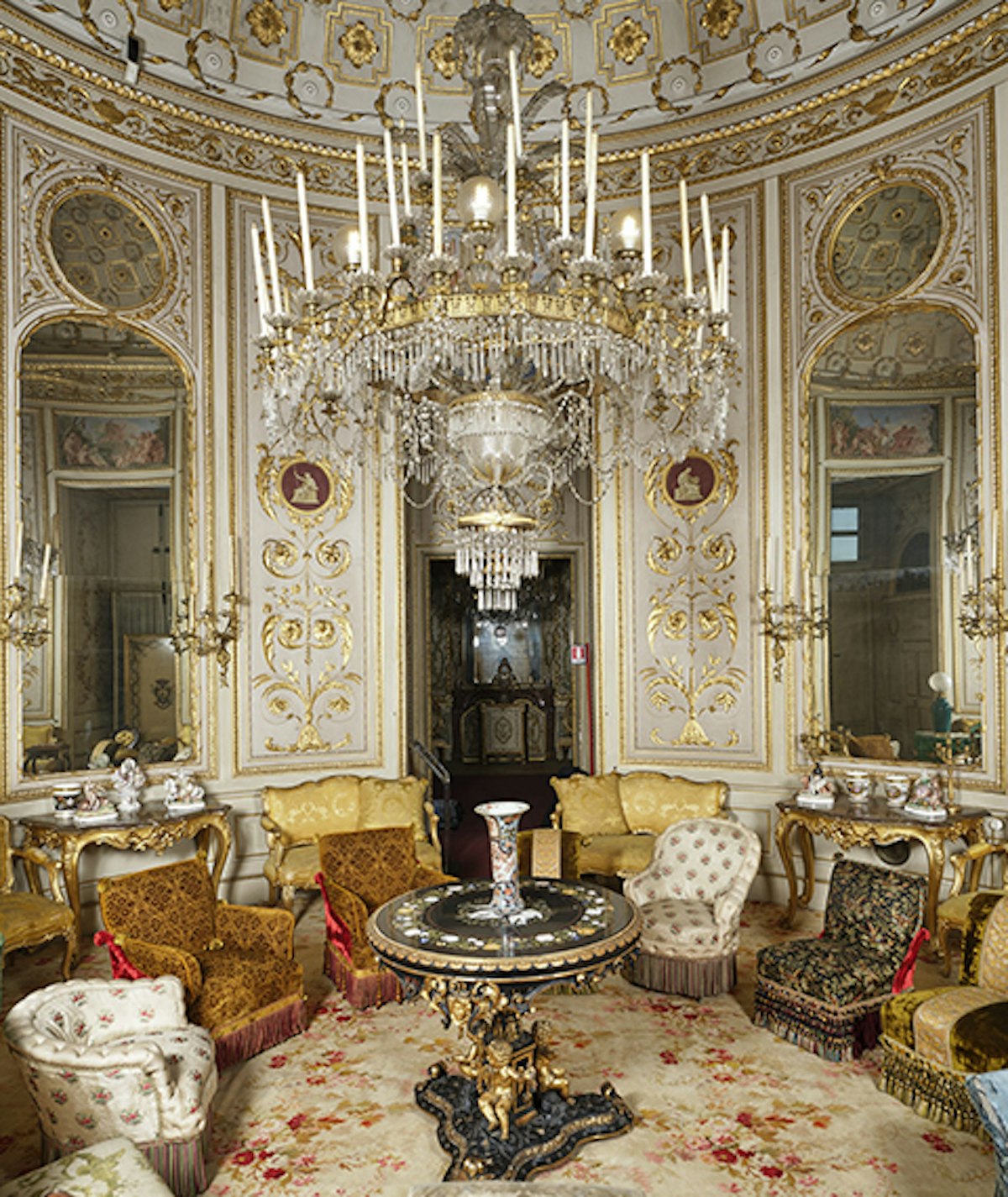 The Round Room in the Royal and Imperial Apartments