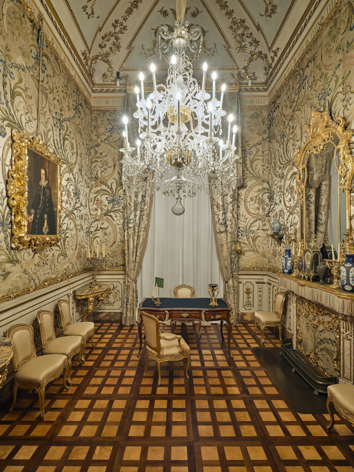 King's study, Imperial and Royal Apartments in Pitti Palace