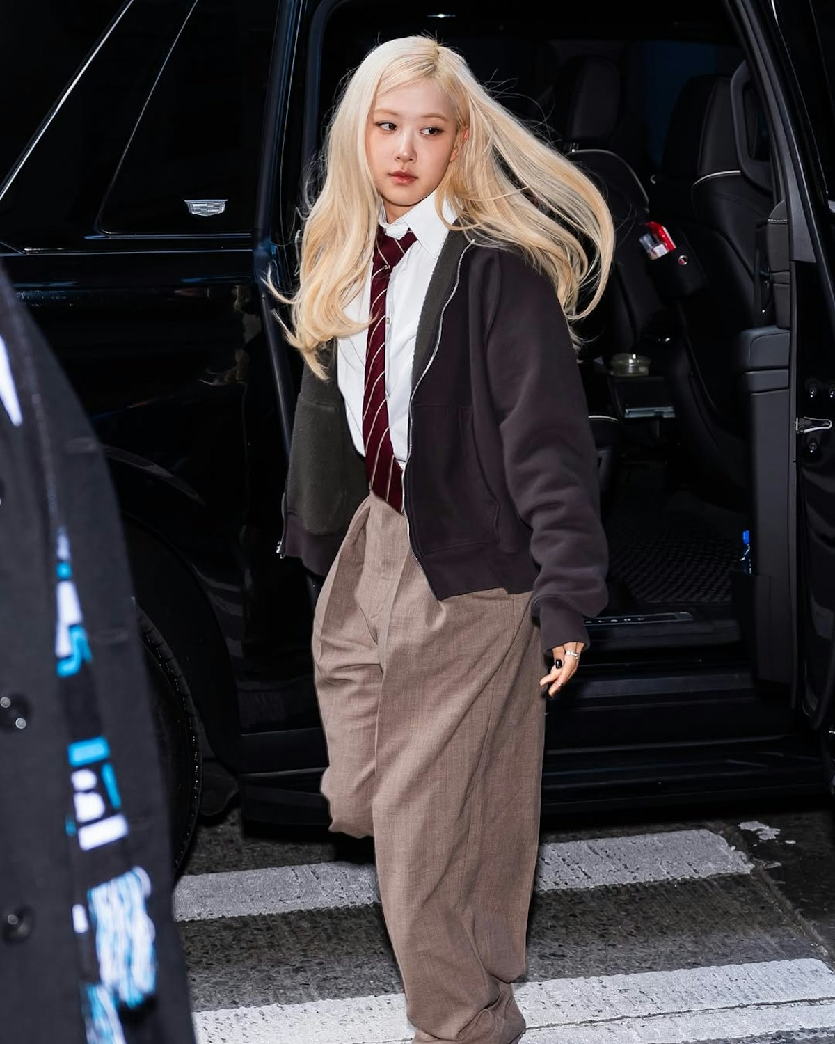 Preppy 學院風再進化！Gen Z 如何以大膽混搭方式將它重塑「現代學院風」？