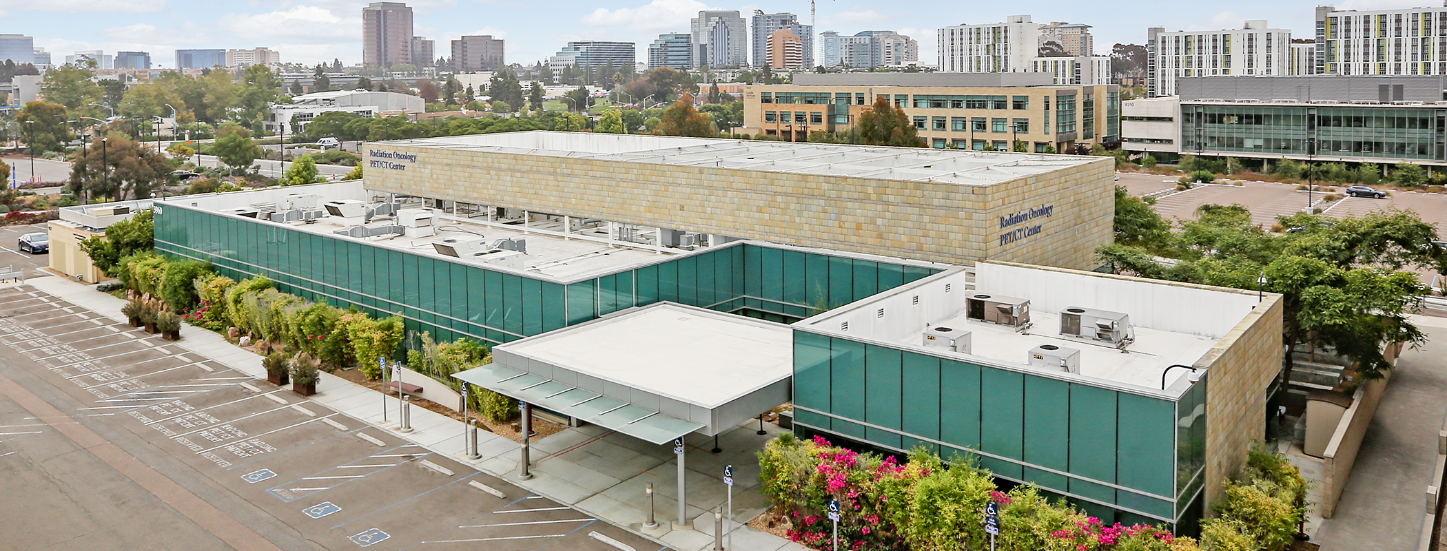 UCSD Moores Cancer Center | RAD Technology Medical Systems