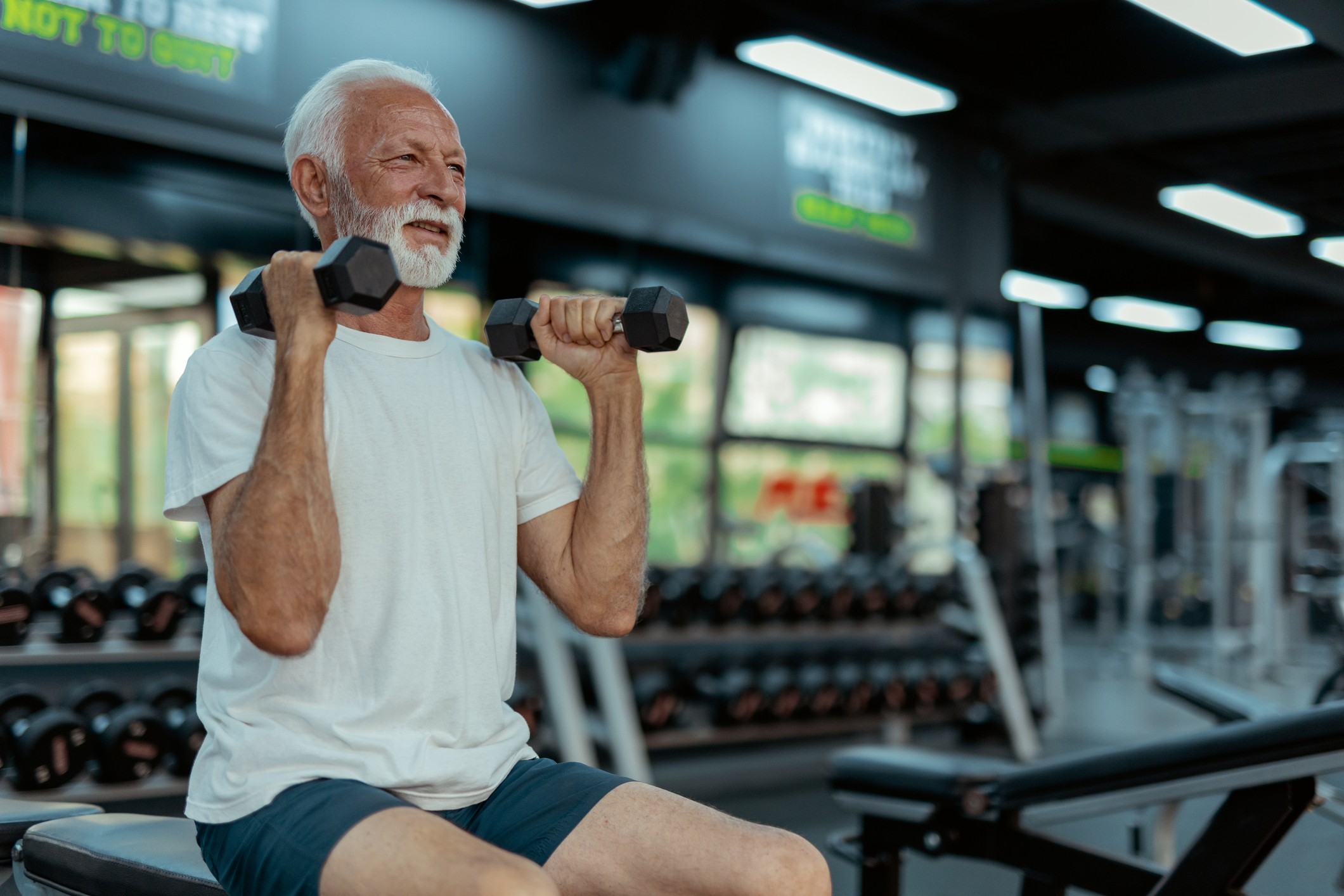 How to Prevent Wrist Injuries During Weightlifting | Blog | Hand to ...