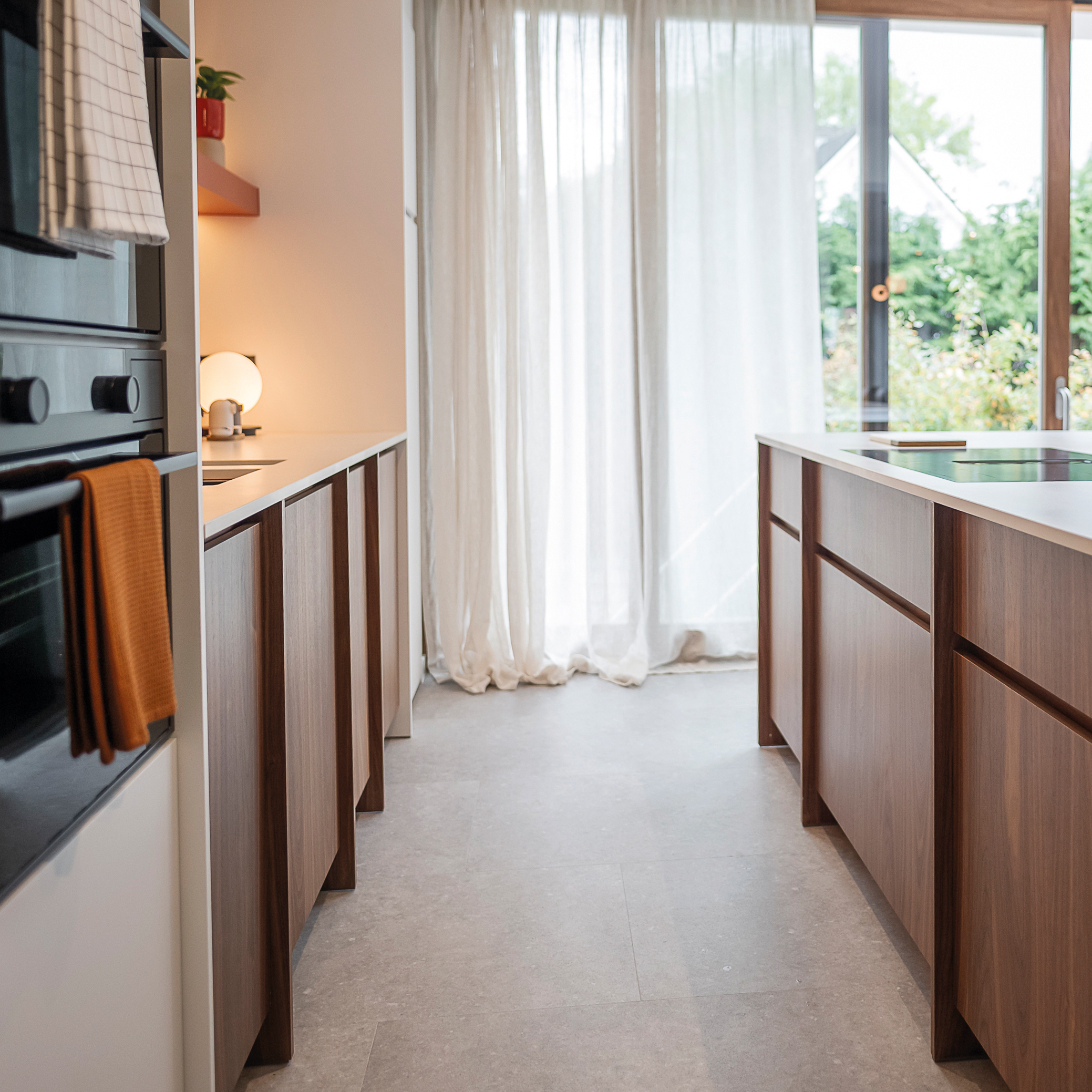 Etna - Big Vinyl Tile | Floorify