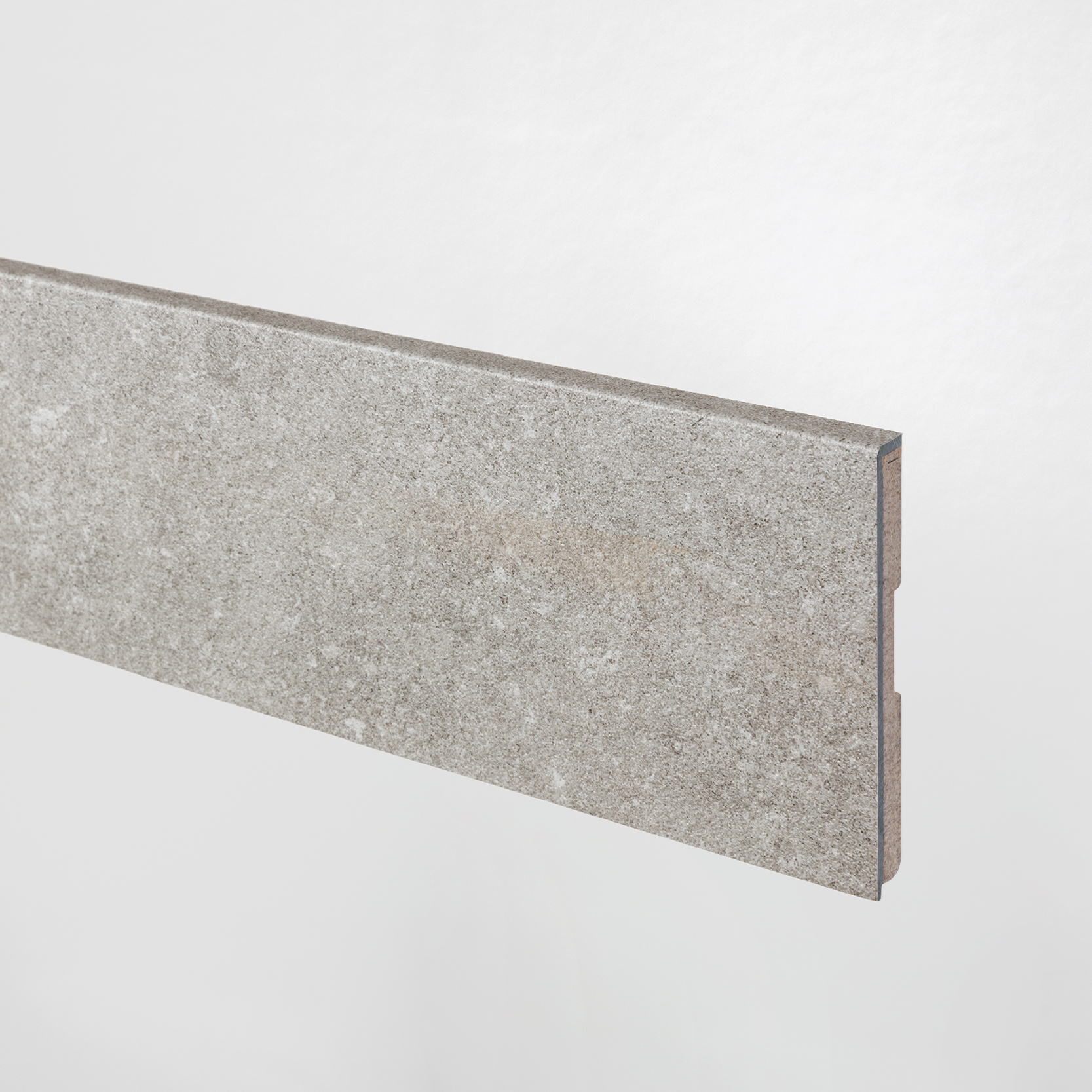 High skirting board - Etna. | Floorify