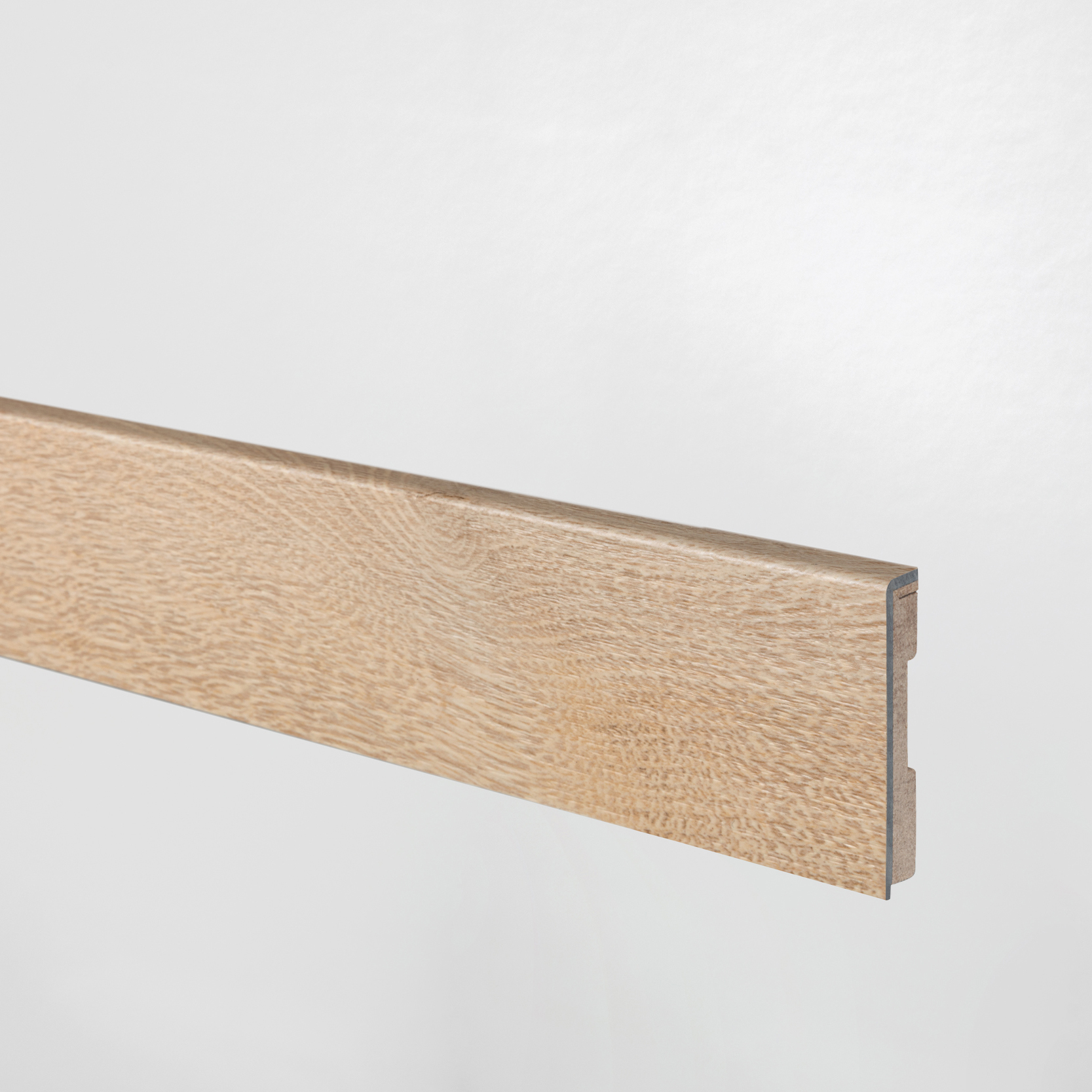 Standaardplint - Skyfall. | Floorify