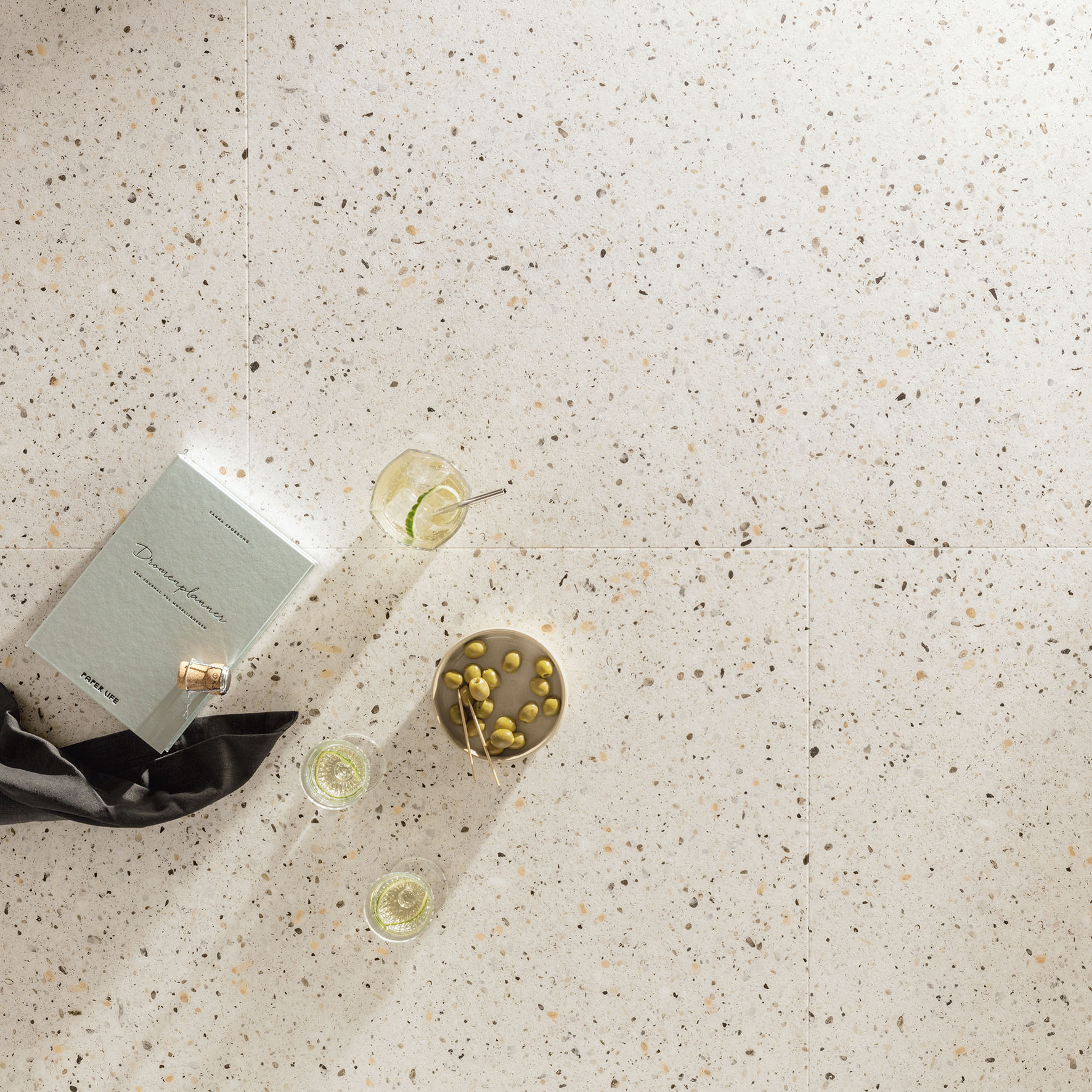 Piccolo - Big Vinyl Tile | Floorify