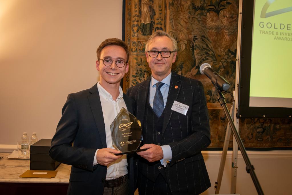 Floorify wins BLCC Golden Bridge Award for "Best SME" and opens new ...