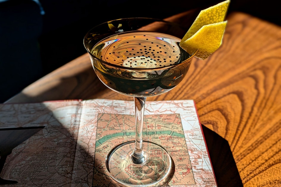 Timeless Cocktail Builds, with a Twist | Spirits & Distilling