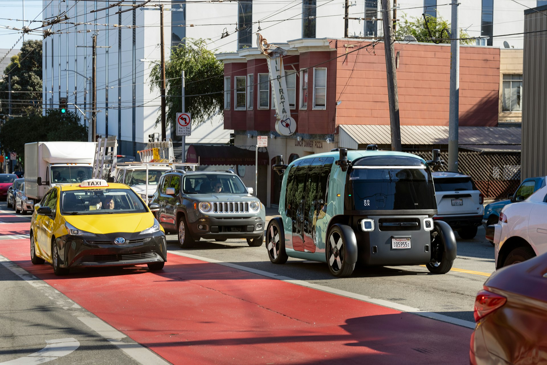 The Zoox robotaxi rolls into San Francisco