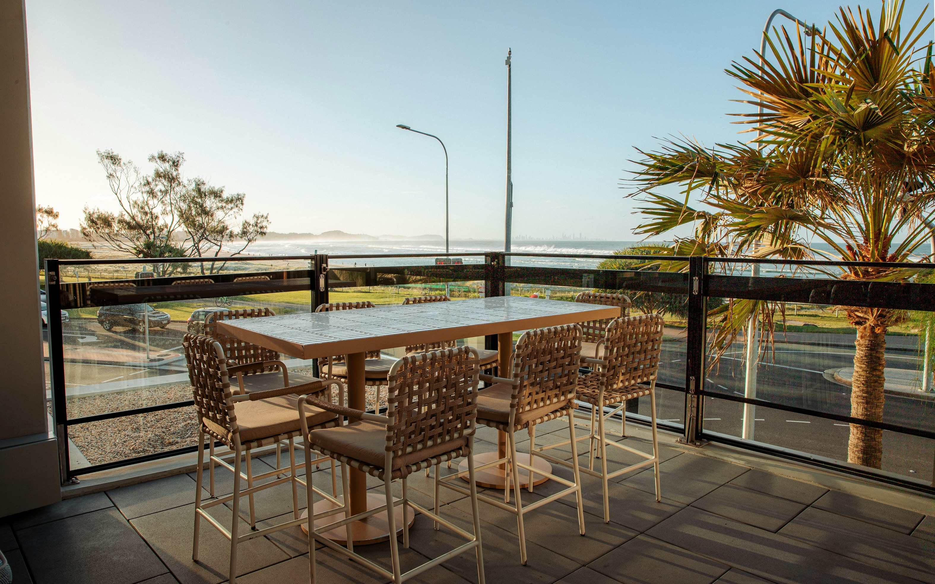 Home | Kirra Beach House