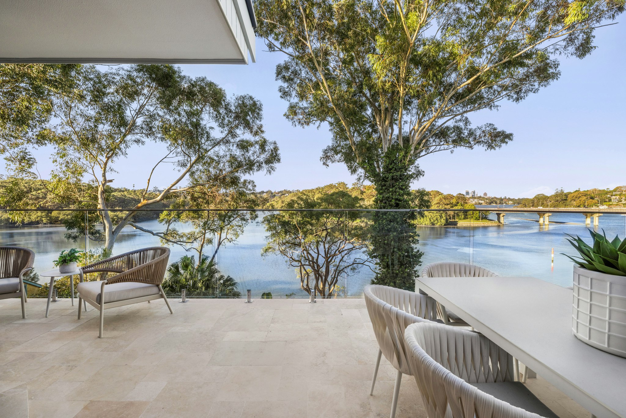 Gavin Rubinstein | The Rubinstein Group