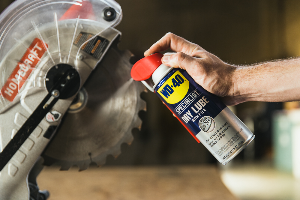 Dry Lube PTFE Spray - Dirt & Dust Resistant Dry Lube | WD-40