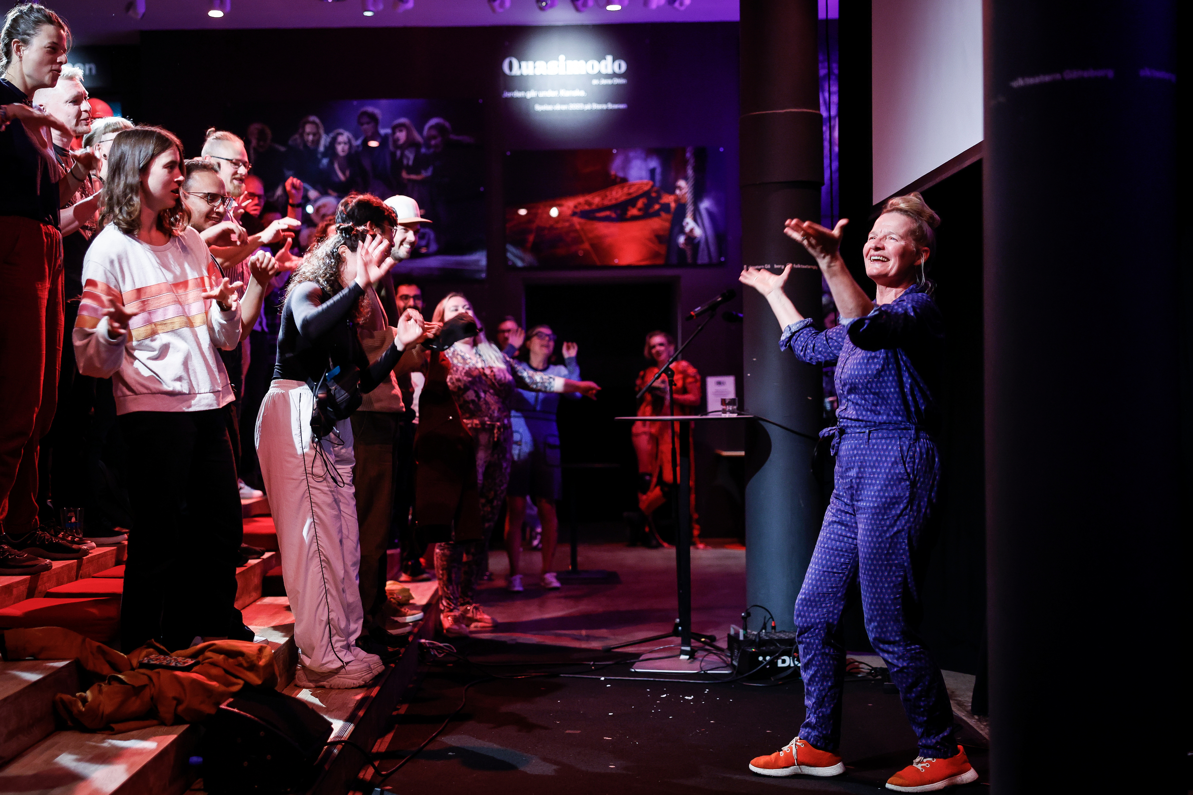 På scenerna - Folkteatern