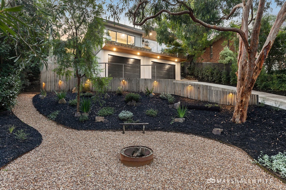 12 Alan Place, Warrandyte, VIC | Marshall White