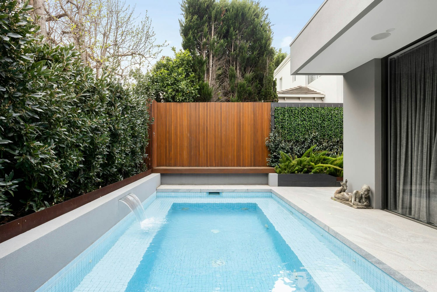 Agents and their spaces: Jason C. Swift | Marshall White