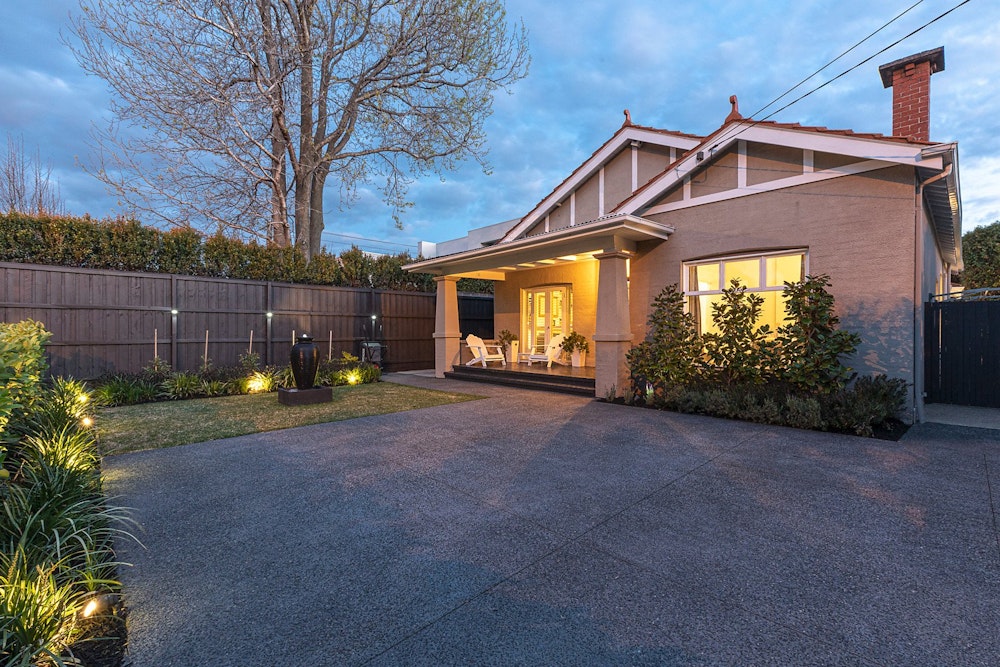 152 North Road, Brighton, VIC | Marshall White