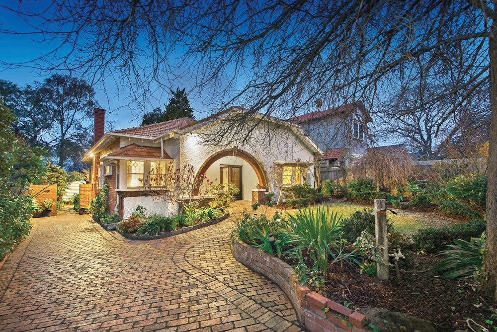 16 Belgrave Road, Malvern East, VIC | Marshall White