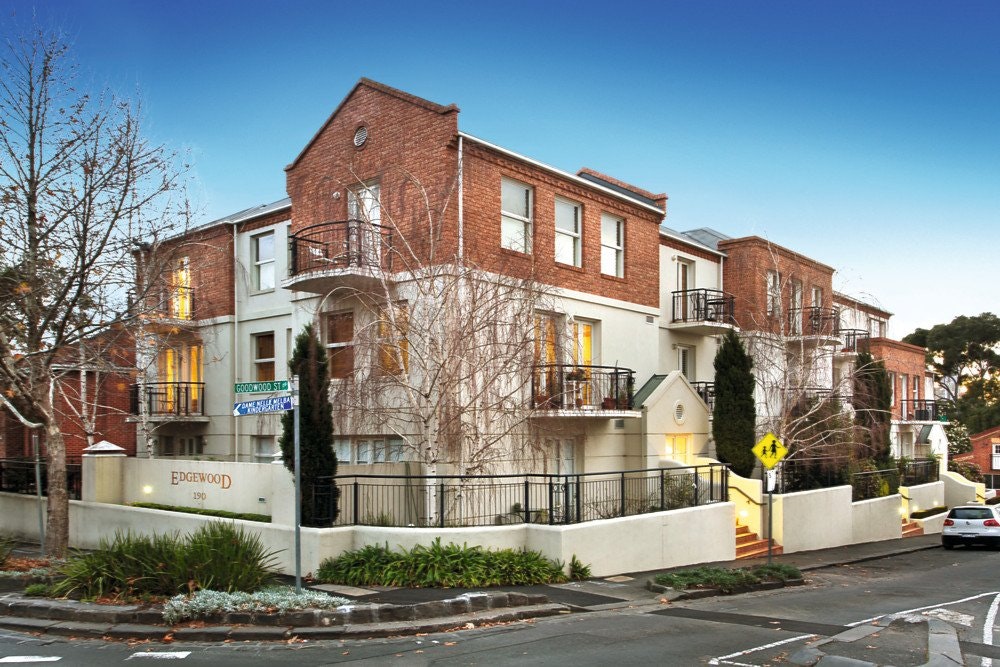 Matthew Grima | Estate Agent Port Phillip | Marshall White