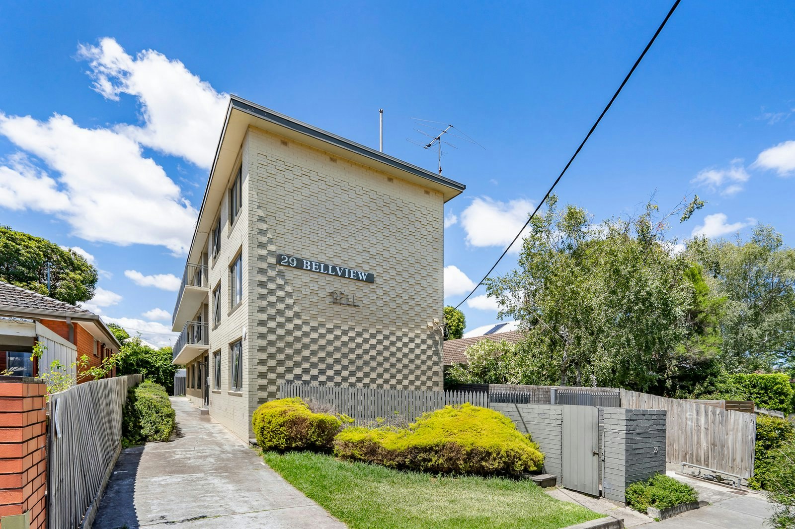 4/29 Bell Street, Hawthorn, 3122 | Marshall White
