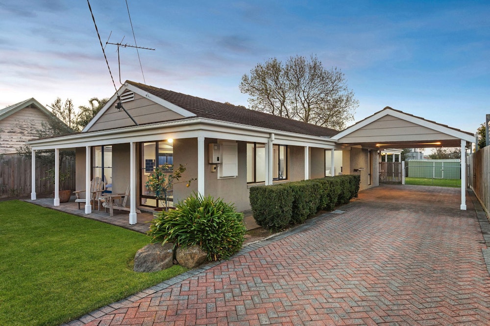 41 Bayview Road, Mornington, 3931 | Marshall White