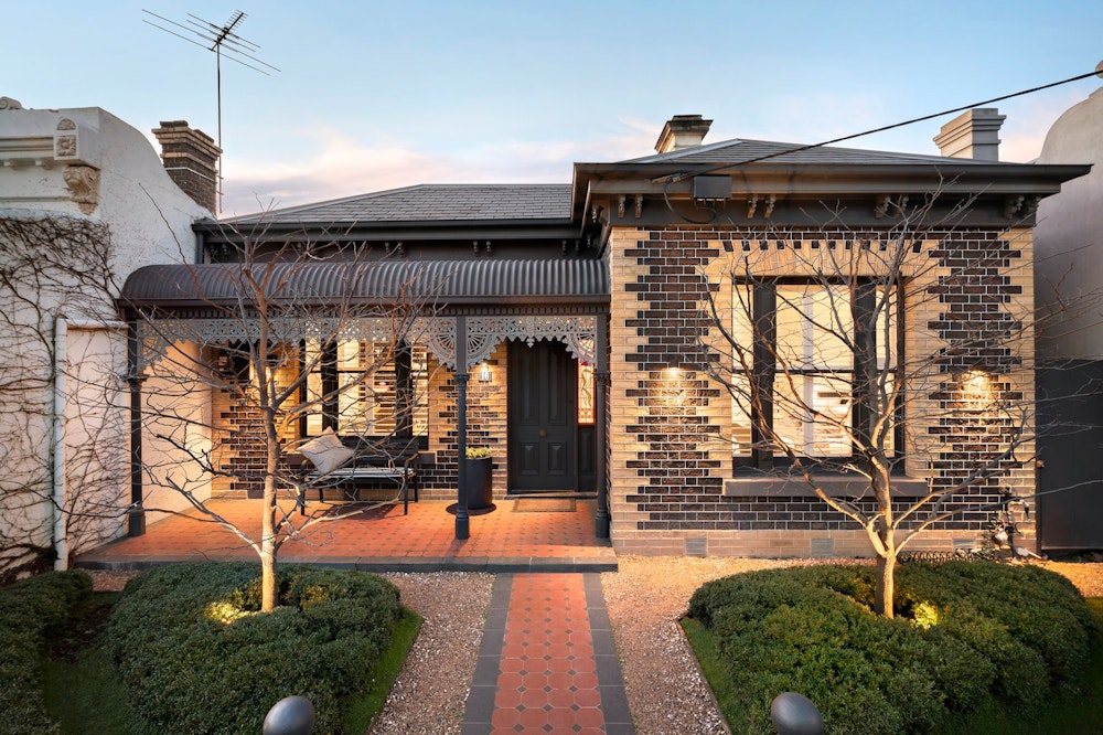 16 Greig Street, Albert Park, 3206 | Marshall White