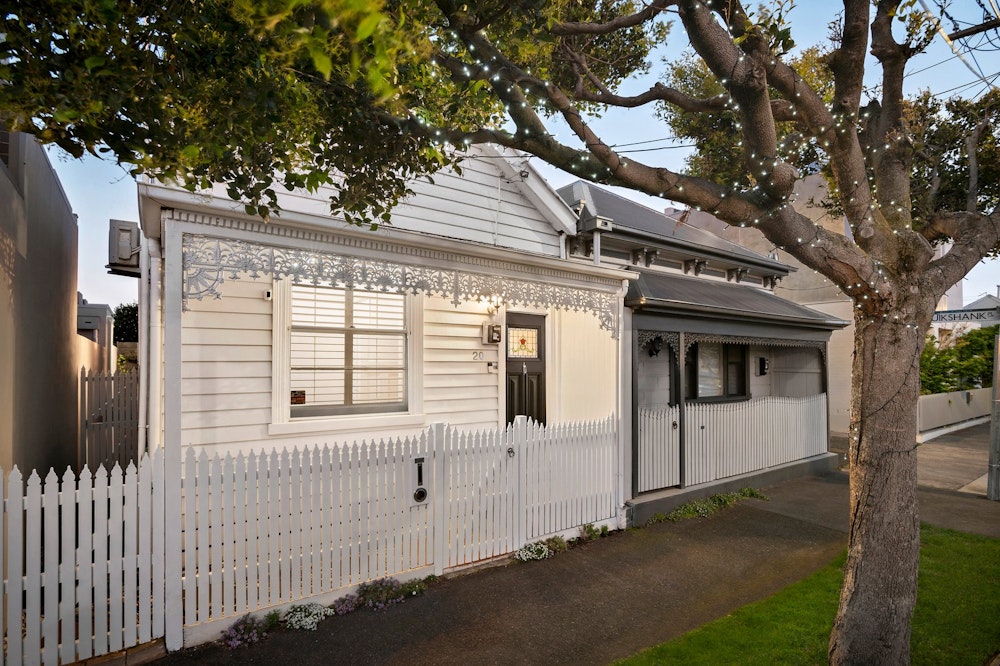 20 Spring Street East, Port Melbourne, 3207 | Marshall White