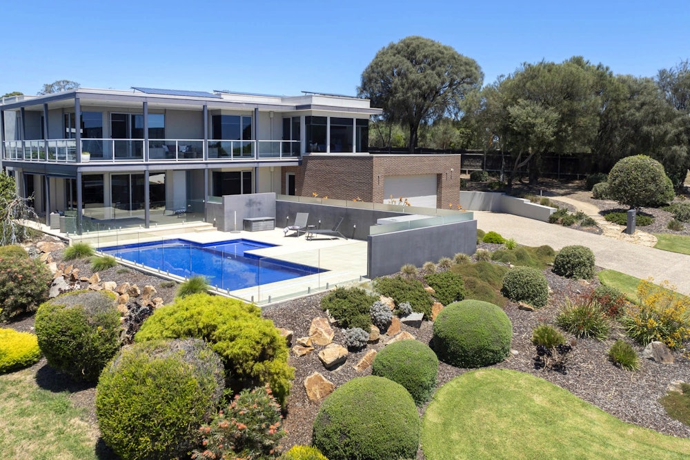 17 Clearwater Close, Mount Martha, 3934 | Marshall White