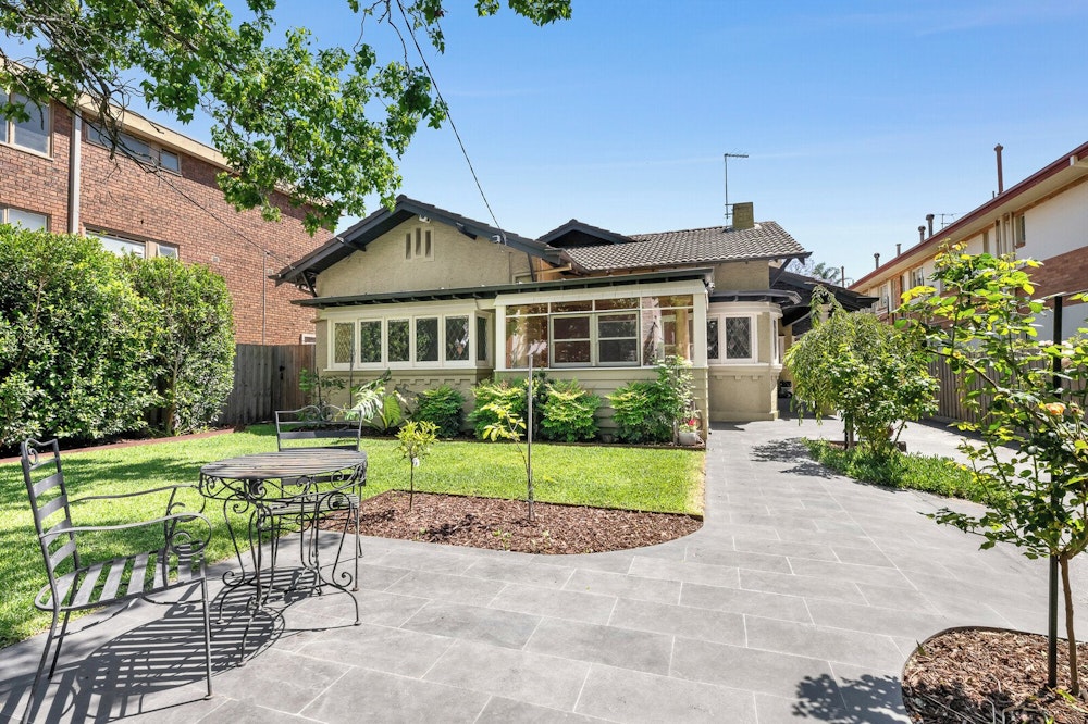 11 Hughenden Road, St Kilda East, 3183 | Marshall White