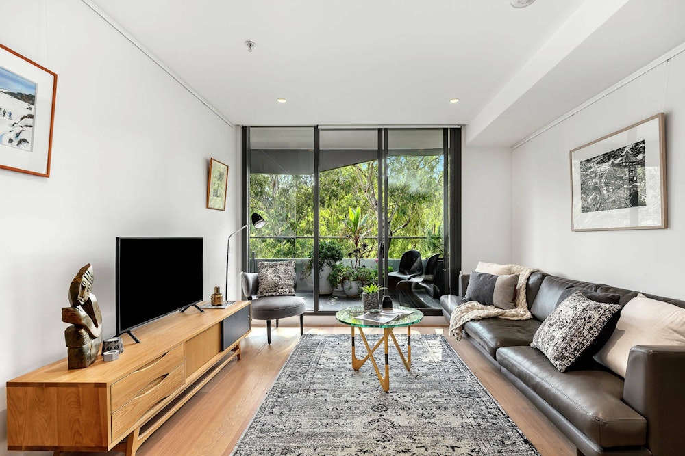 7G/6 Acacia Place, Abbotsford, 3067 | Marshall White