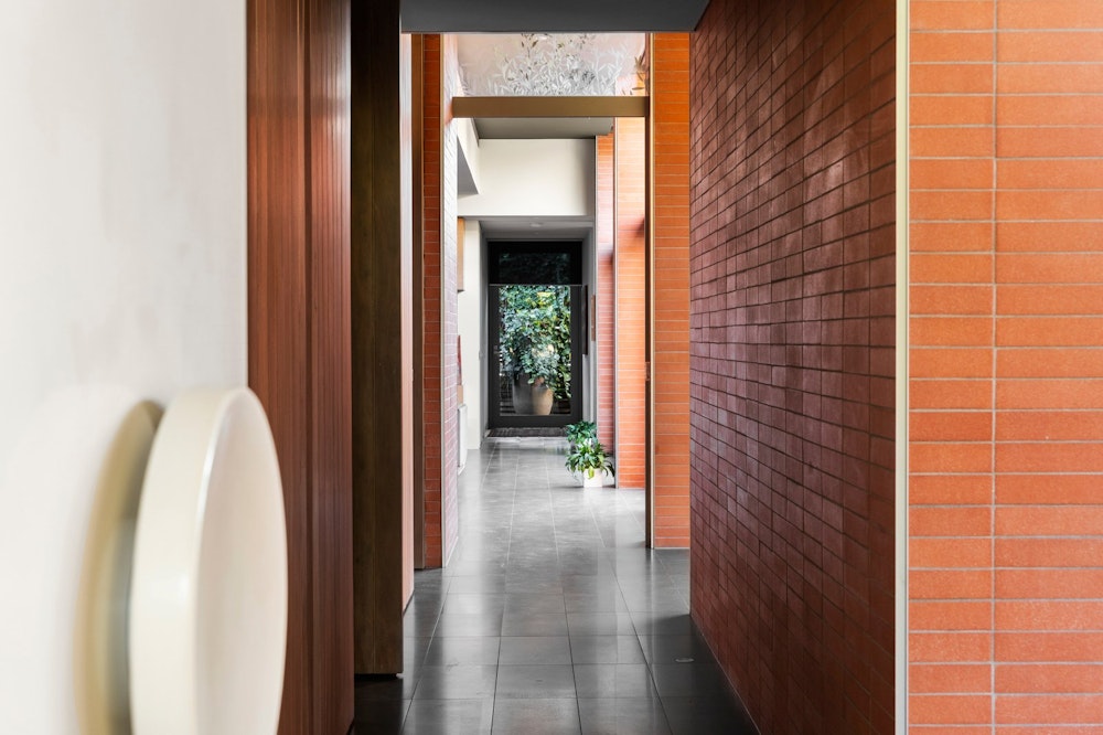 7 Blackfriars Close, Toorak, 3142 | Marshall White