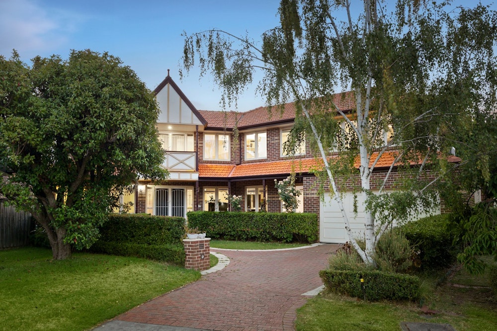 4 Newman Morris Place, Kew, 3101 | Marshall White