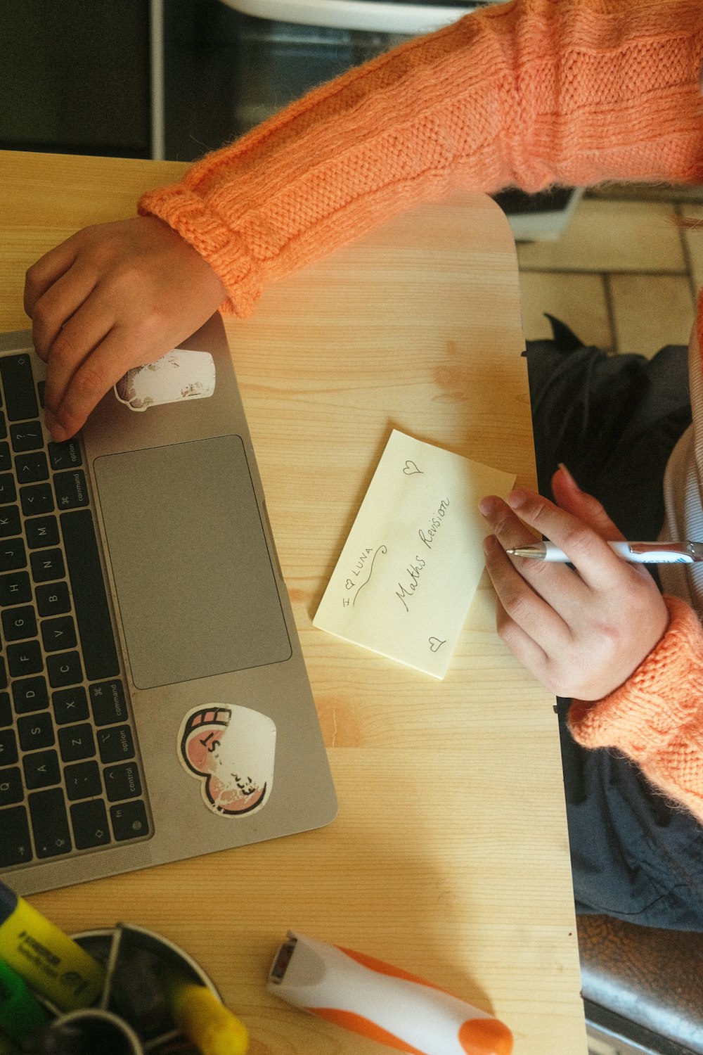 Handling your period at school with confidence | luna app