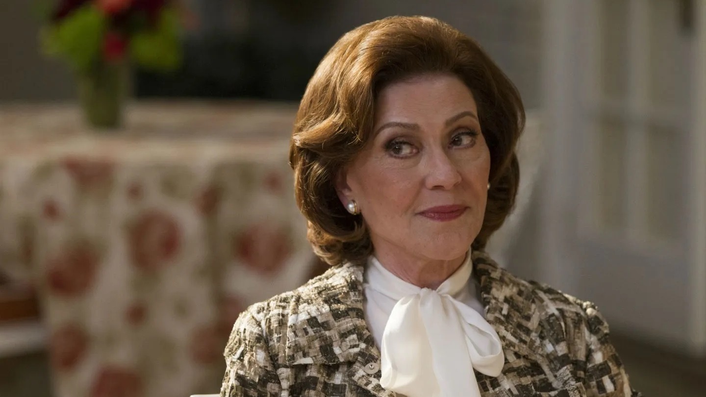 Emily Gilmore Really Wasn’t All That Wrong About Lorelai’s Choices ...