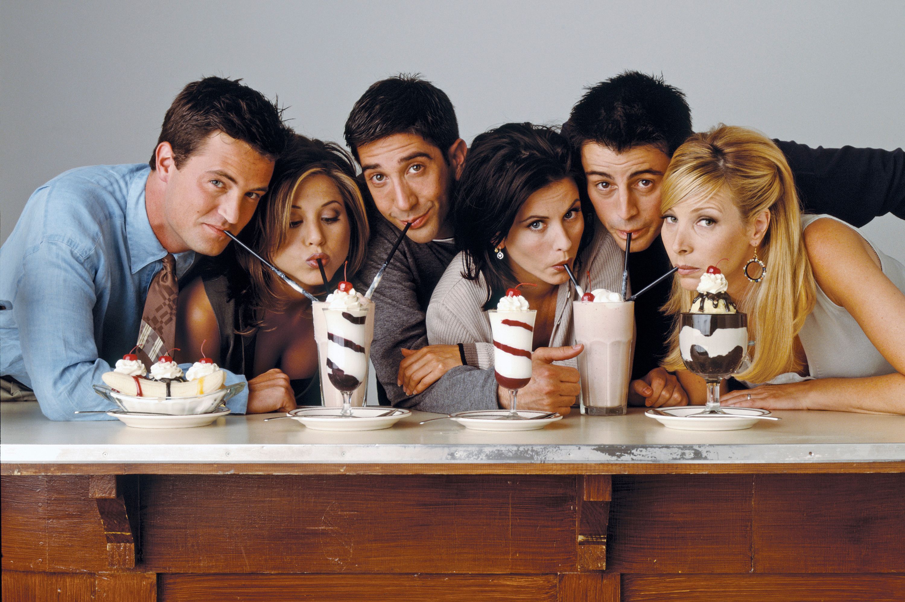 How Streaming Brought About A ‘90s Sitcom Renaissance | Evie Magazine