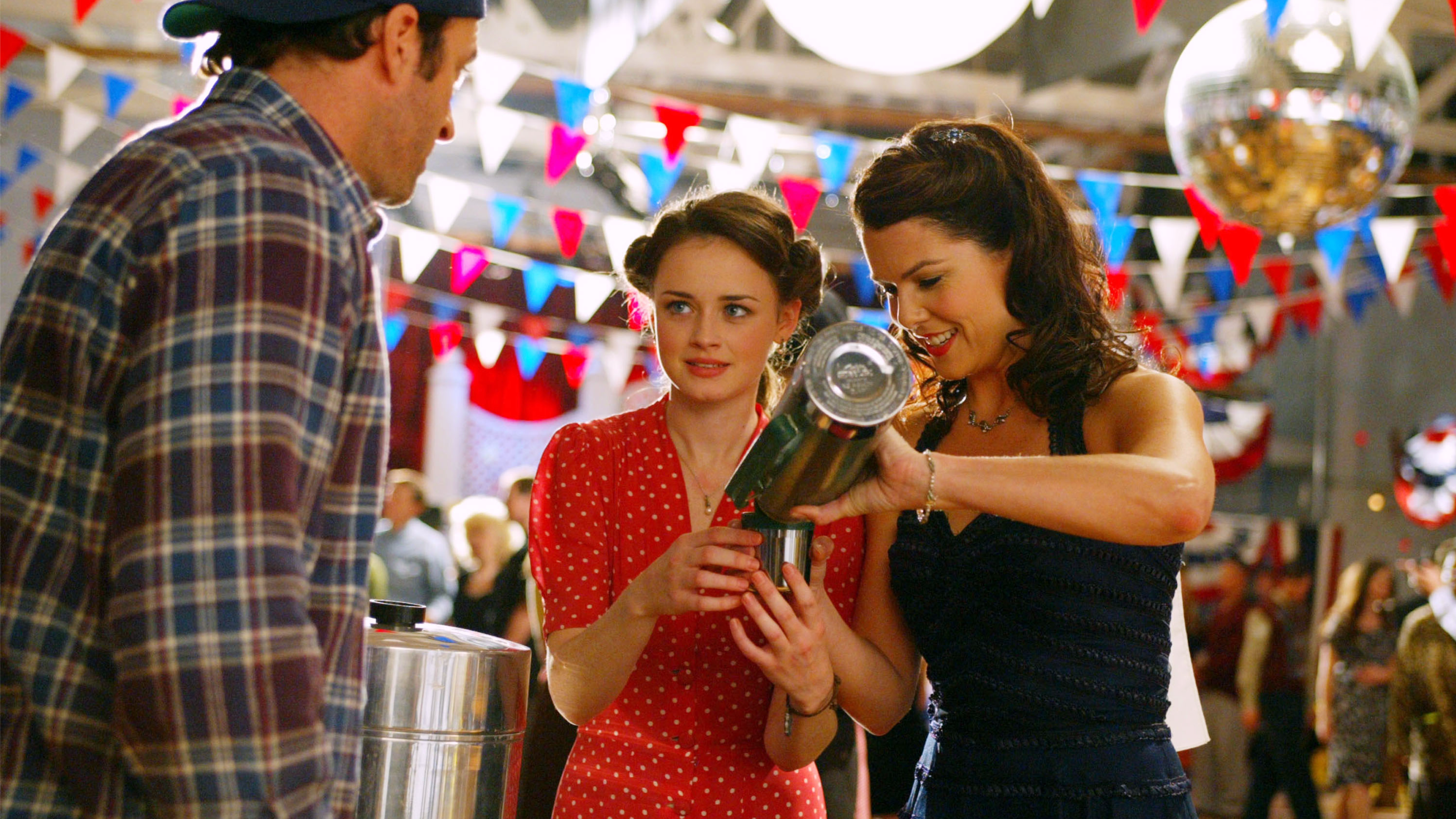 8 Actors In 'Gilmore Girls' You Didn’t Realize Played Multiple Roles ...